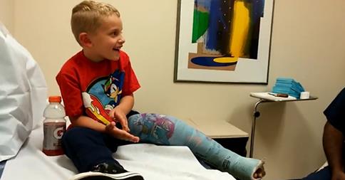 Lol: Boy Has A Hilarious Reaction To Getting Cast Off! - 93.9 WKYS
