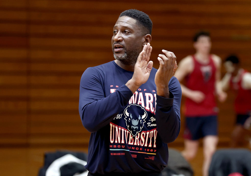 Howard Men's Basketball Team Wins First MEAC Title Since 1987